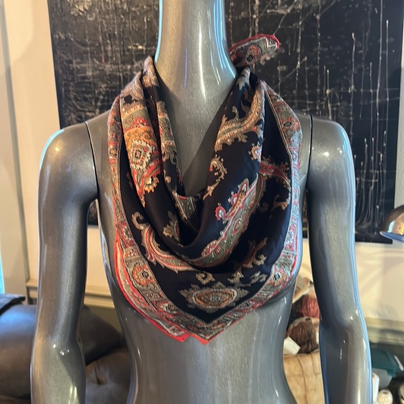 Vintage Silk | Accessories | Vintage Paisley Print Silk Hand Rolled ...